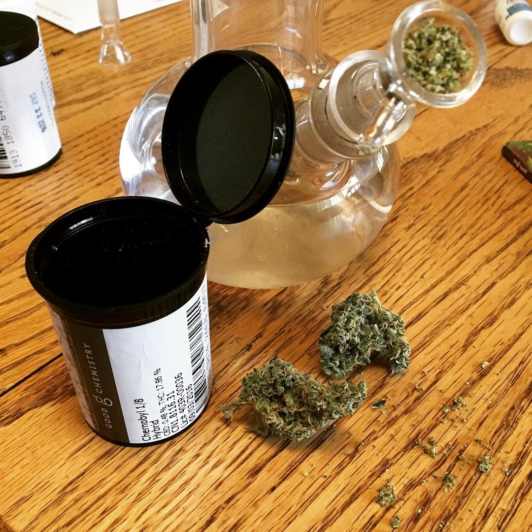 Relentless Genetics breeder. Seed bank info - GrowDiaries