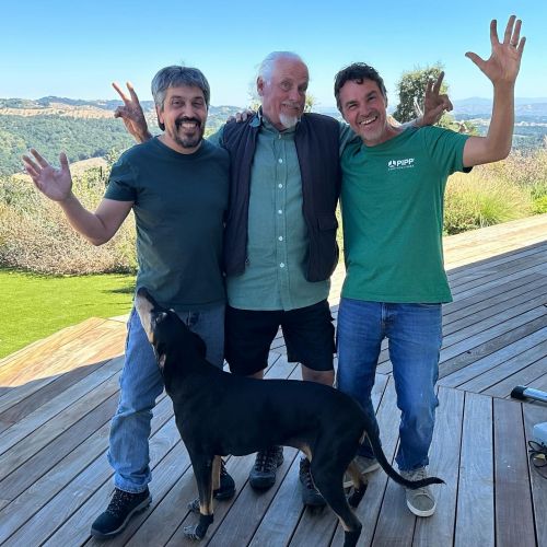 Authentic Genetics breeder. Seed bank info - GrowDiaries