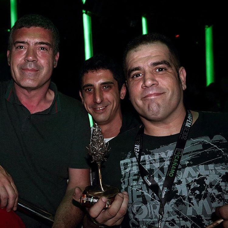 Resin seeds breeder. Seed bank info - GrowDiaries