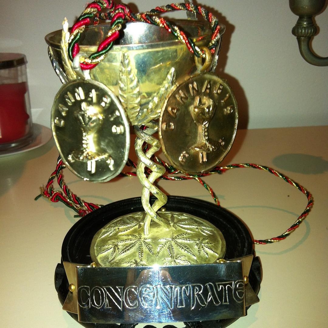 The Cali Connection breeder. Seed bank info - GrowDiaries