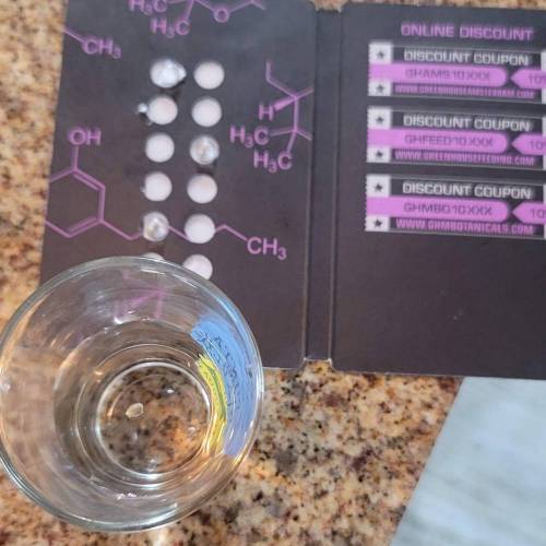 Pulp Friction grow journal by Dark_Shadow_420 - GrowDiaries